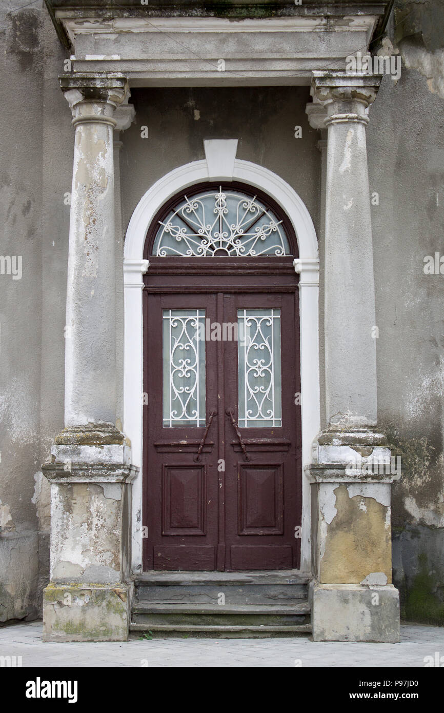 Photo of antique vintage old style wooden door Stock Photo - Alamy