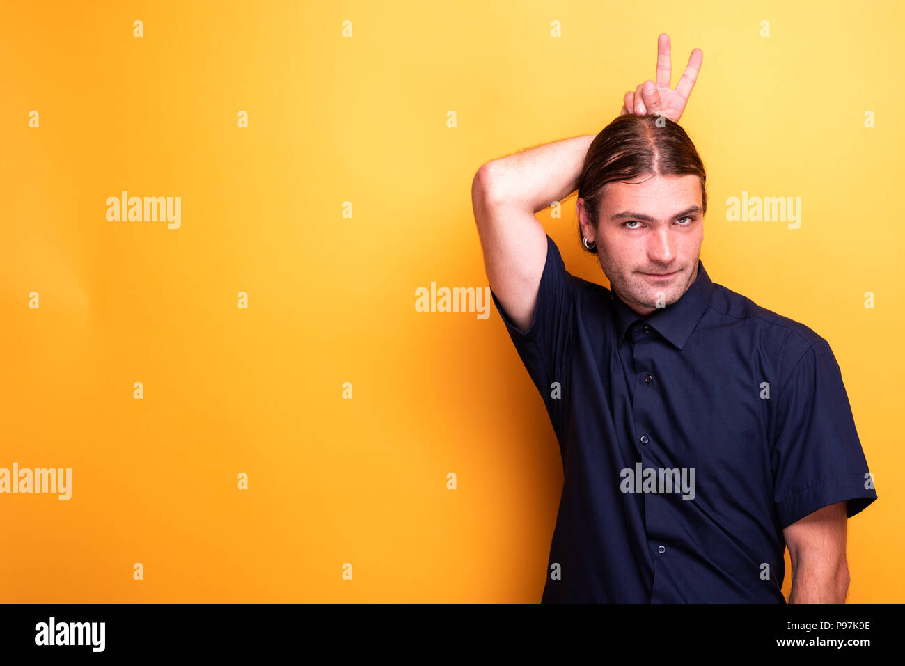 Advertisement funny hi-res stock photography and images - Alamy