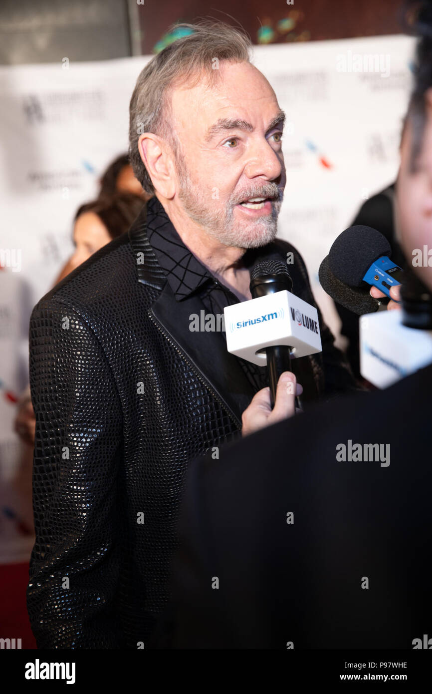 Neil diamond hall of fame hi-res stock photography and images - Alamy