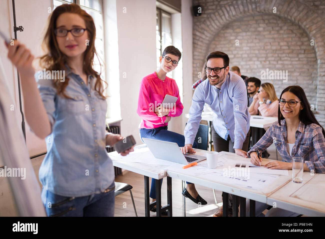 Office presentation hi-res stock photography and images - Alamy