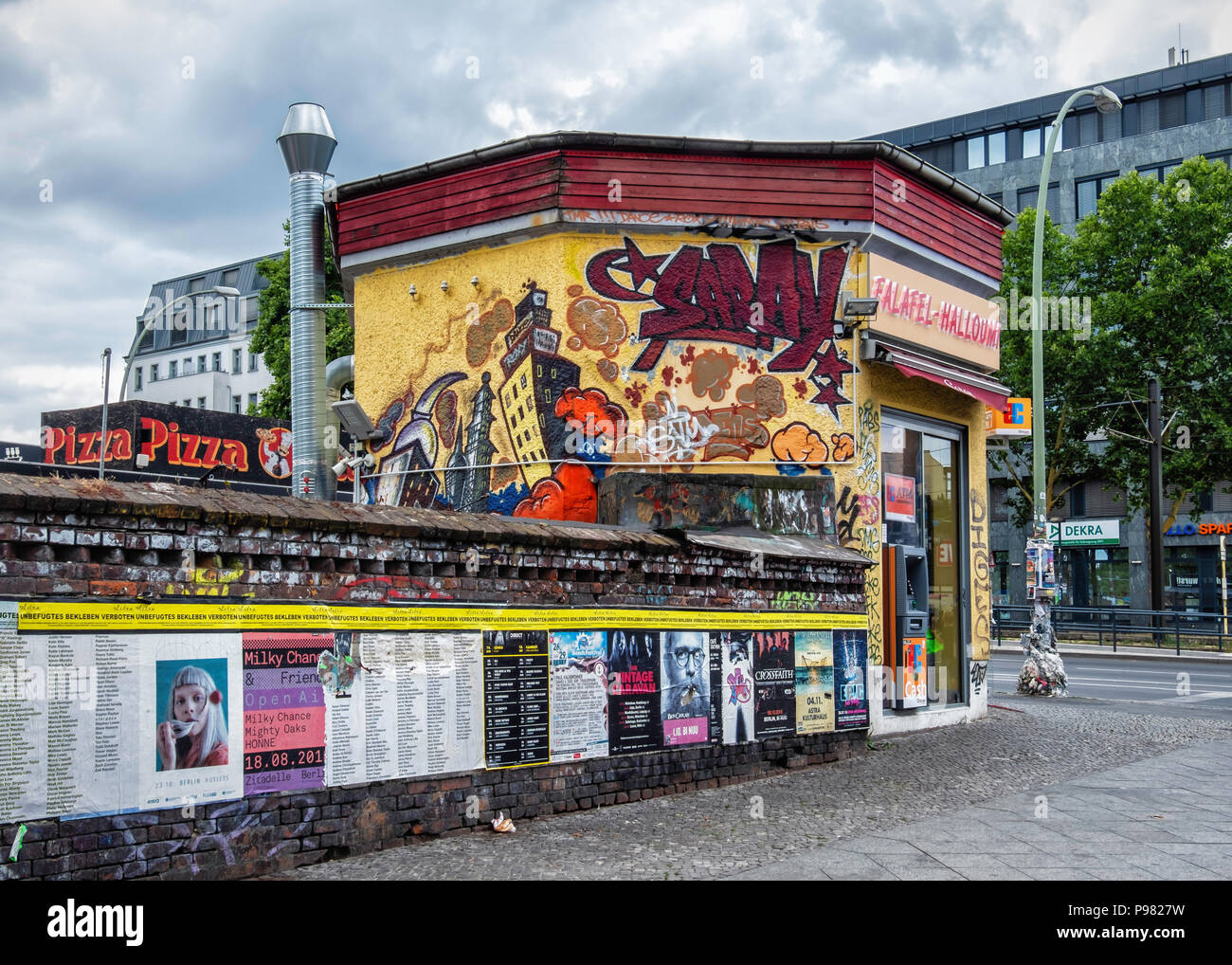 Berlin, Friedrichshain, RAW Gelände. Saray Fast food outlet colourful ...