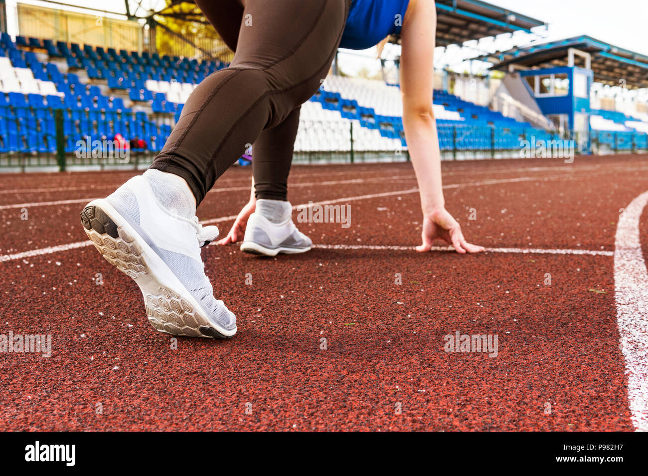 Women Track Race Start Stock Photos & Women Track Race Start Stock ...