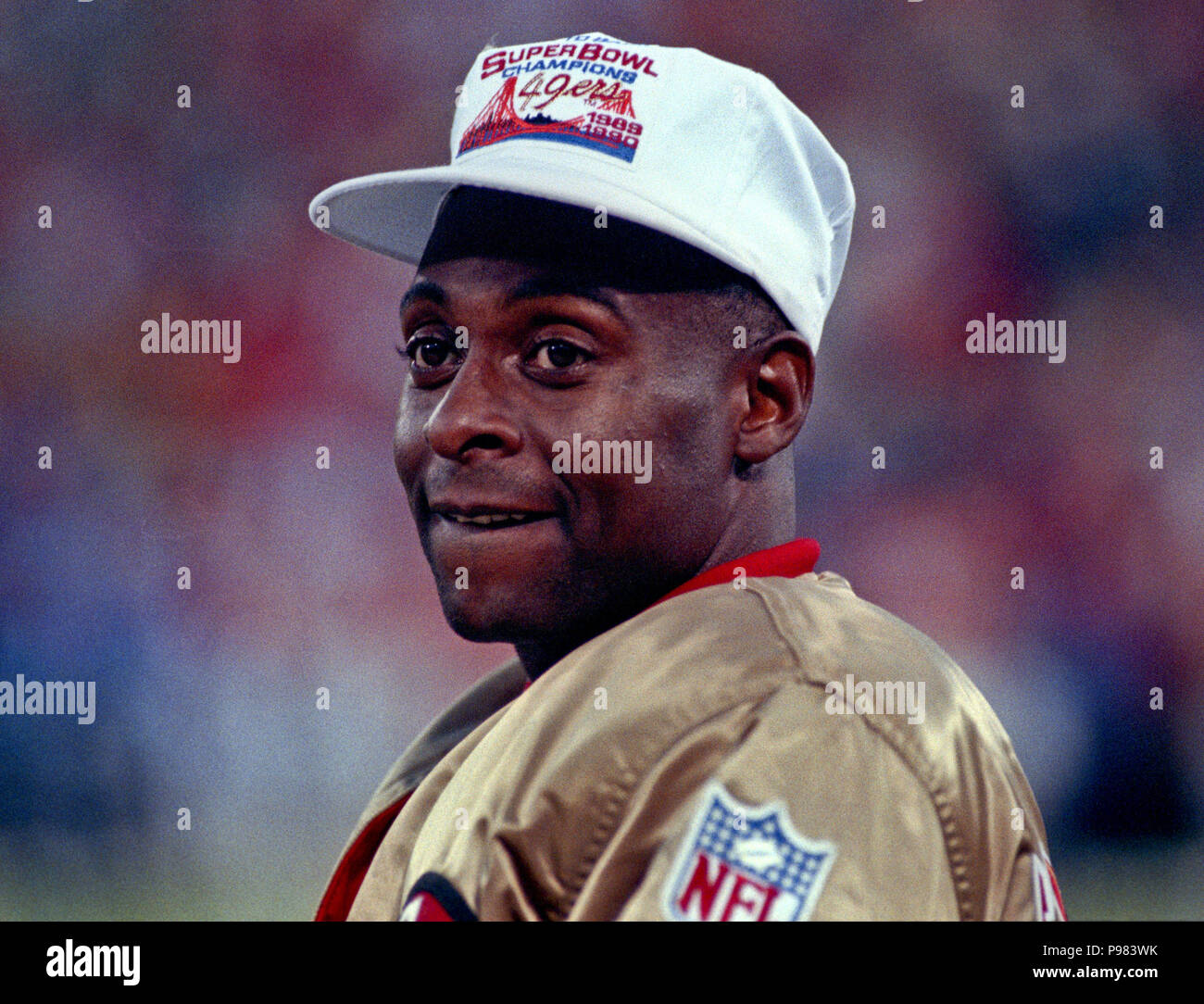 Jerry rice 1991 hi-res stock photography and images - Alamy