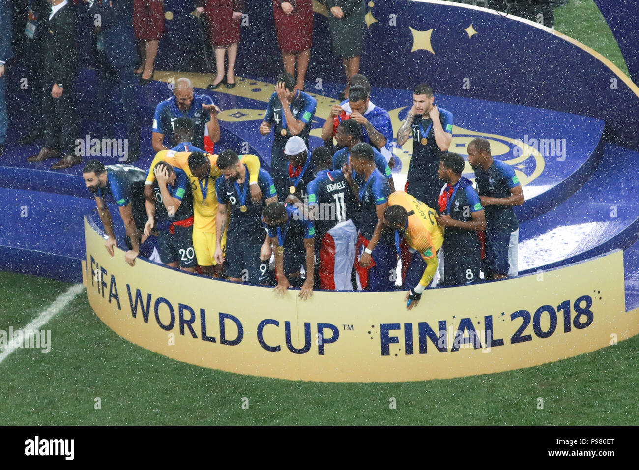 Moscow, Russia. 15th July 2018. French players celebrate the title of ...