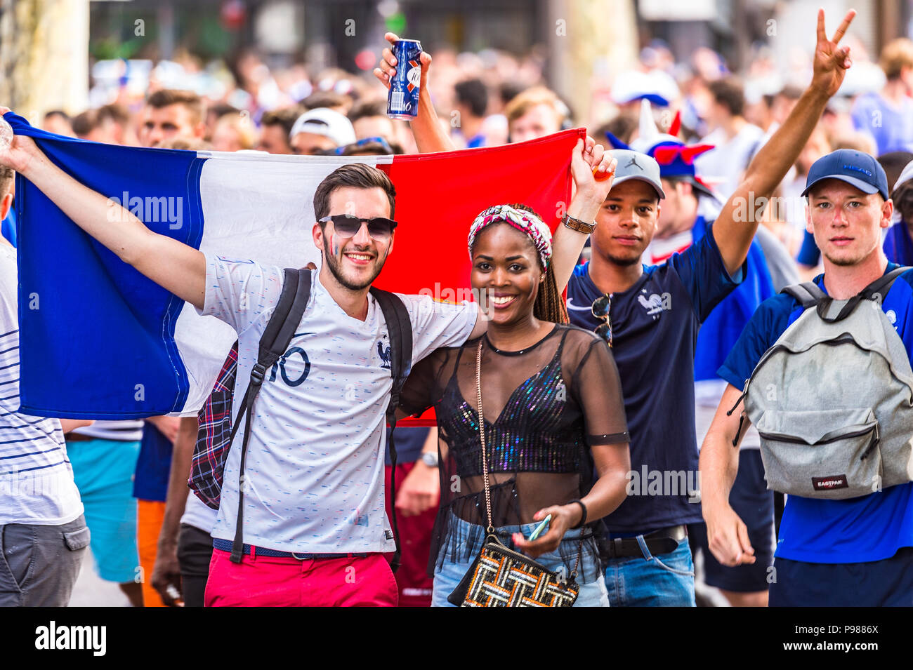 Crazy football fans hi-res stock photography and images - Alamy