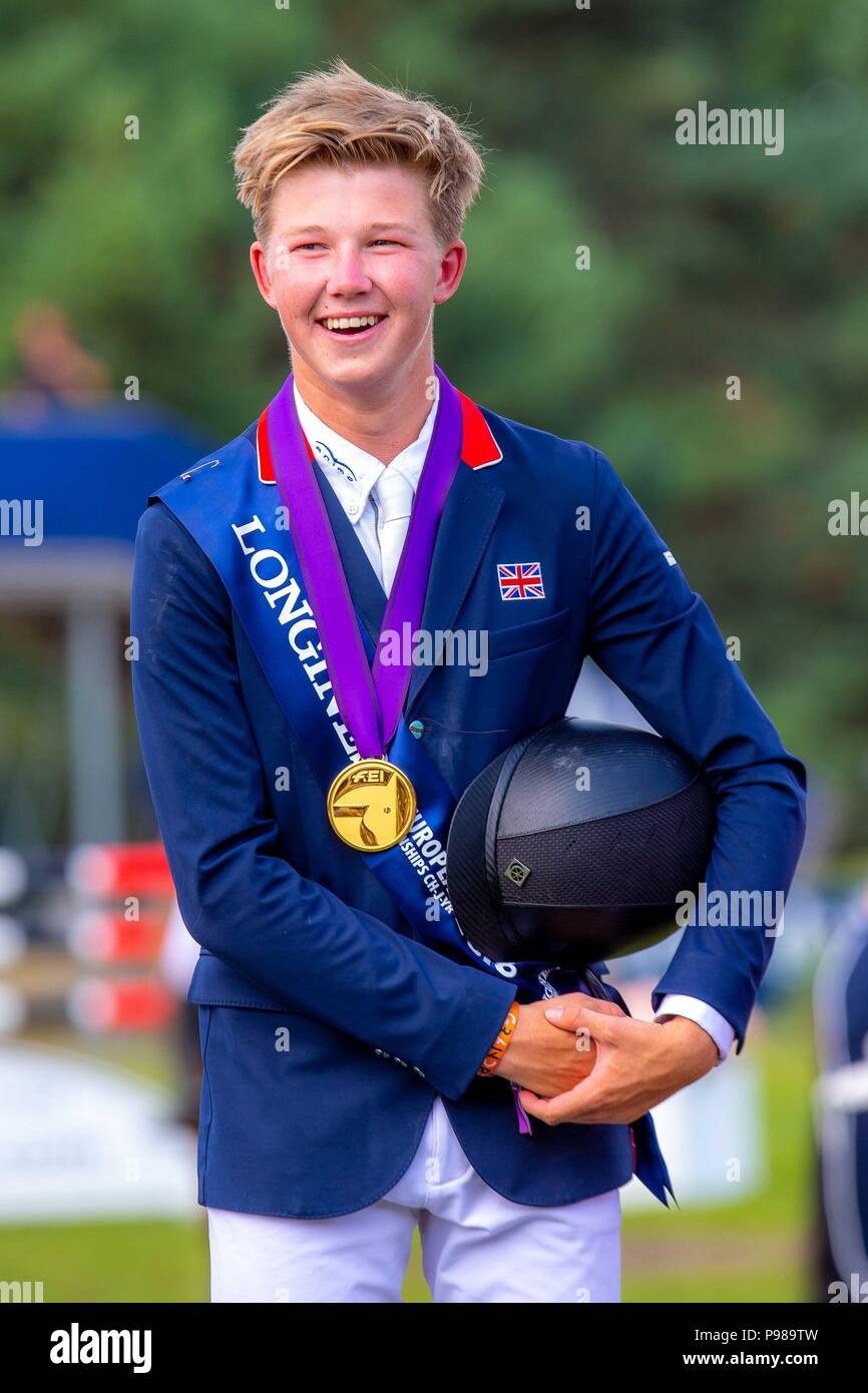 Medal winner podium hi-res stock photography and images - Alamy