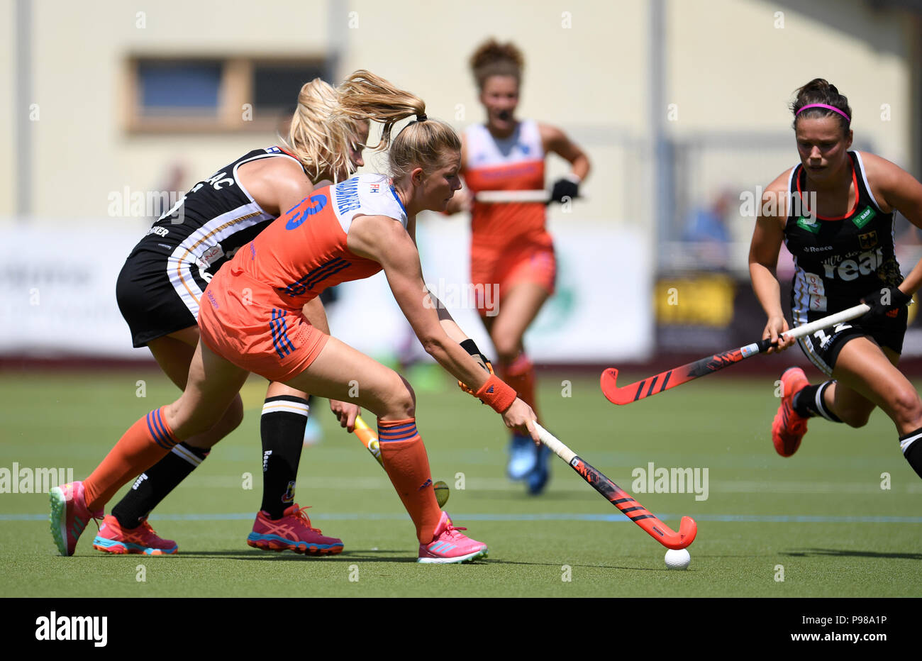 Hannah gablac hi-res stock photography and images - Alamy