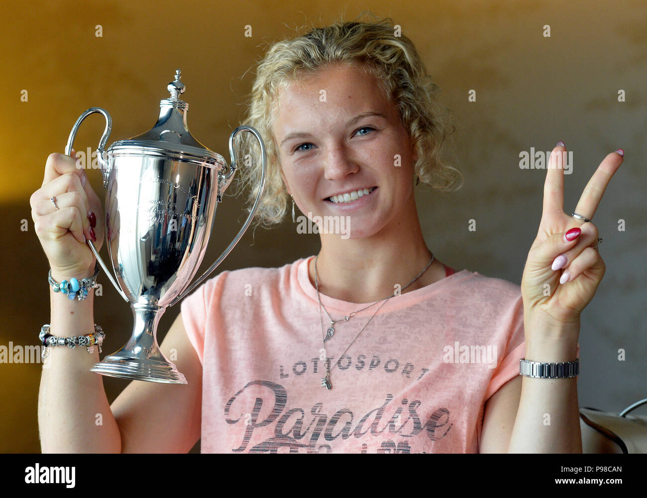 Katerina siniakova wimbledon hi-res stock photography and images - Alamy