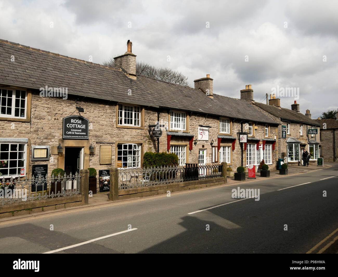 Buildings in Castleton Peak District Derbyshire England Stock Photo - Alamy