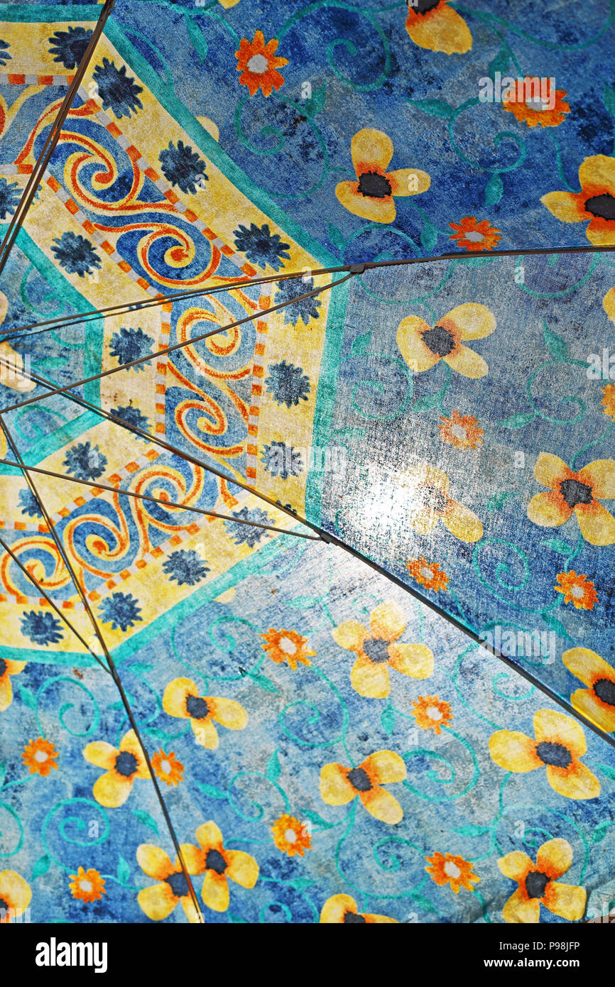 Garden parasol pole hi-res stock photography and images - Alamy