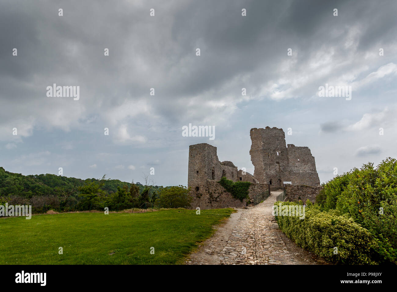 Ruined Cathar castle Saissac, France Stock Photo - Alamy