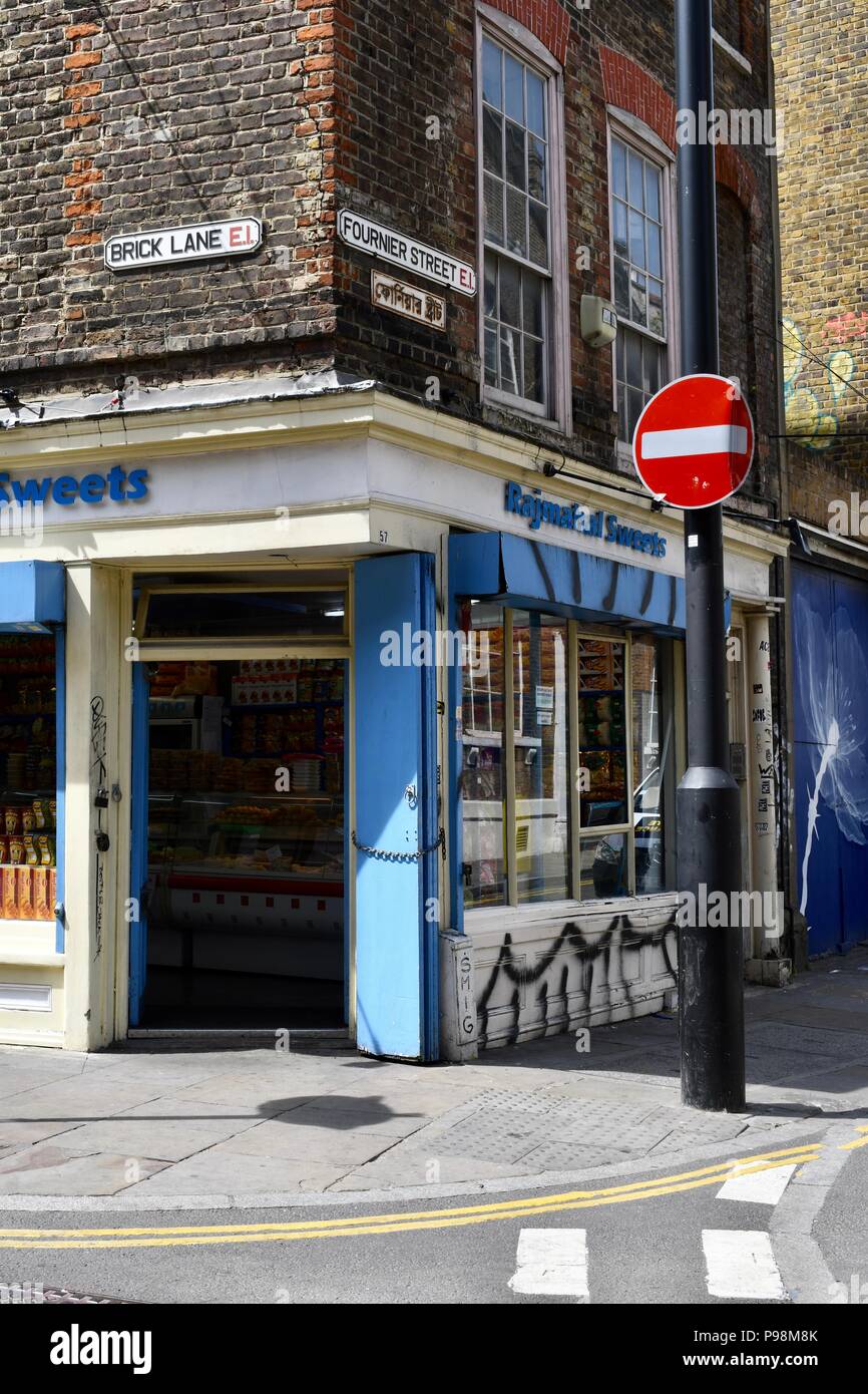 Brick Lane in London’s East End Stock Photo - Alamy