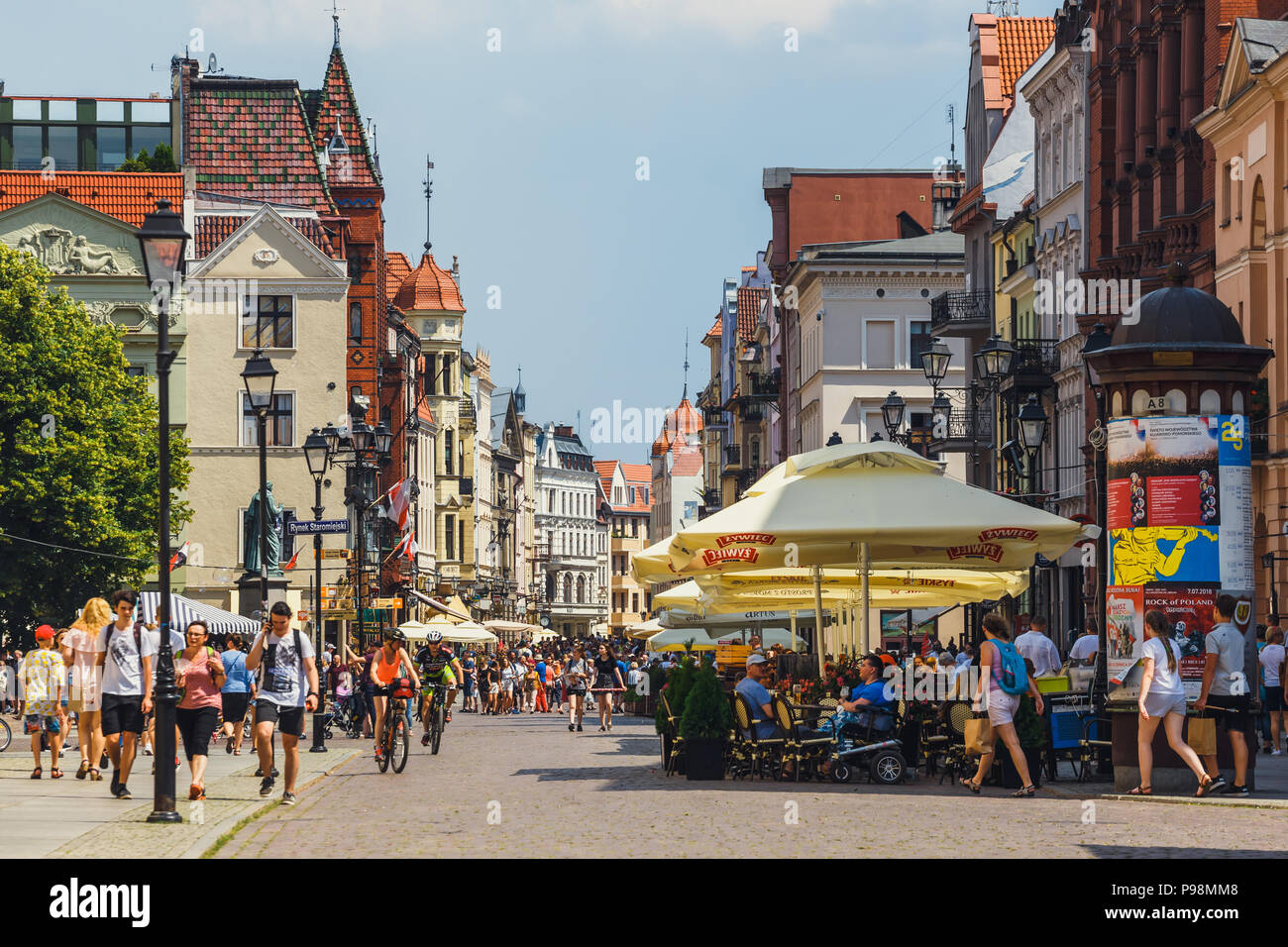 Torun, Poland - June 01, 2018: Main square in old town of Torun. Torun ...
