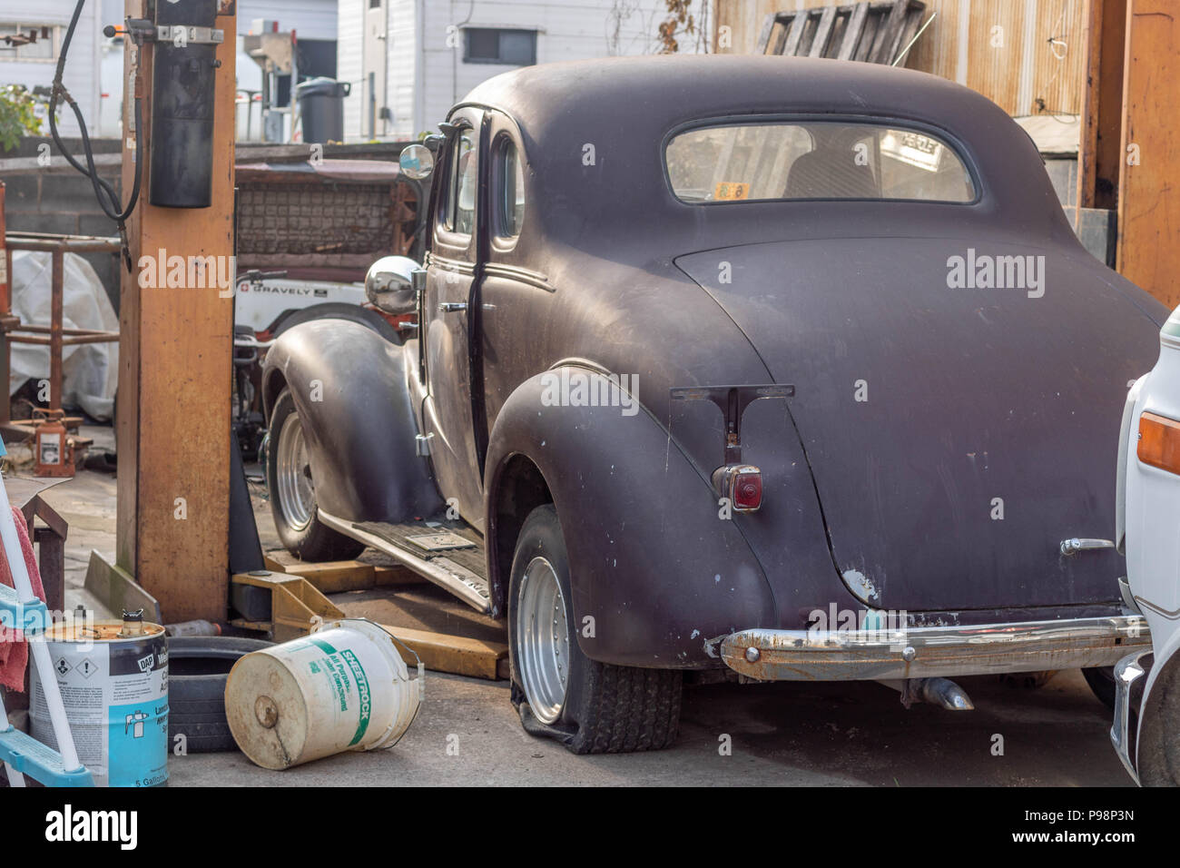 Collecting dust hi-res stock photography and images - Alamy