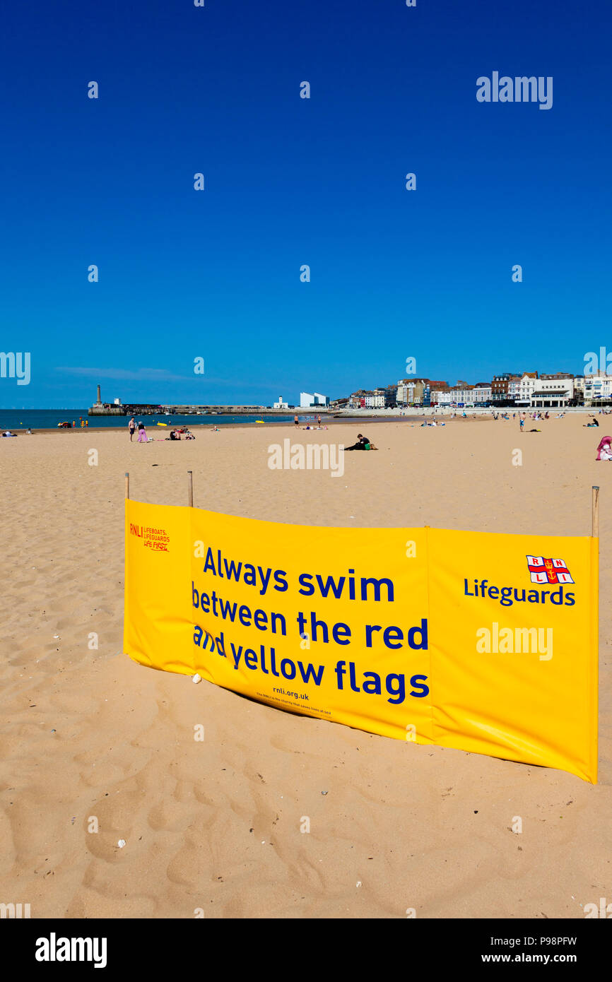 Rnli lifeguards sign hi-res stock photography and images - Alamy