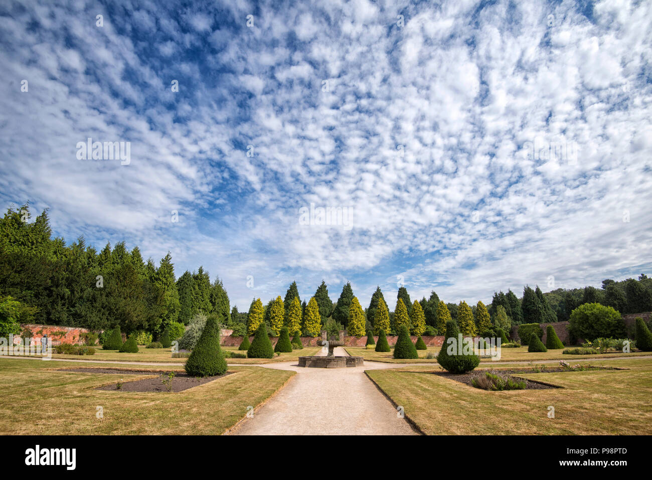 Rose Garden at Newstead Abbey in Nottinghamshire, England UK Stock ...