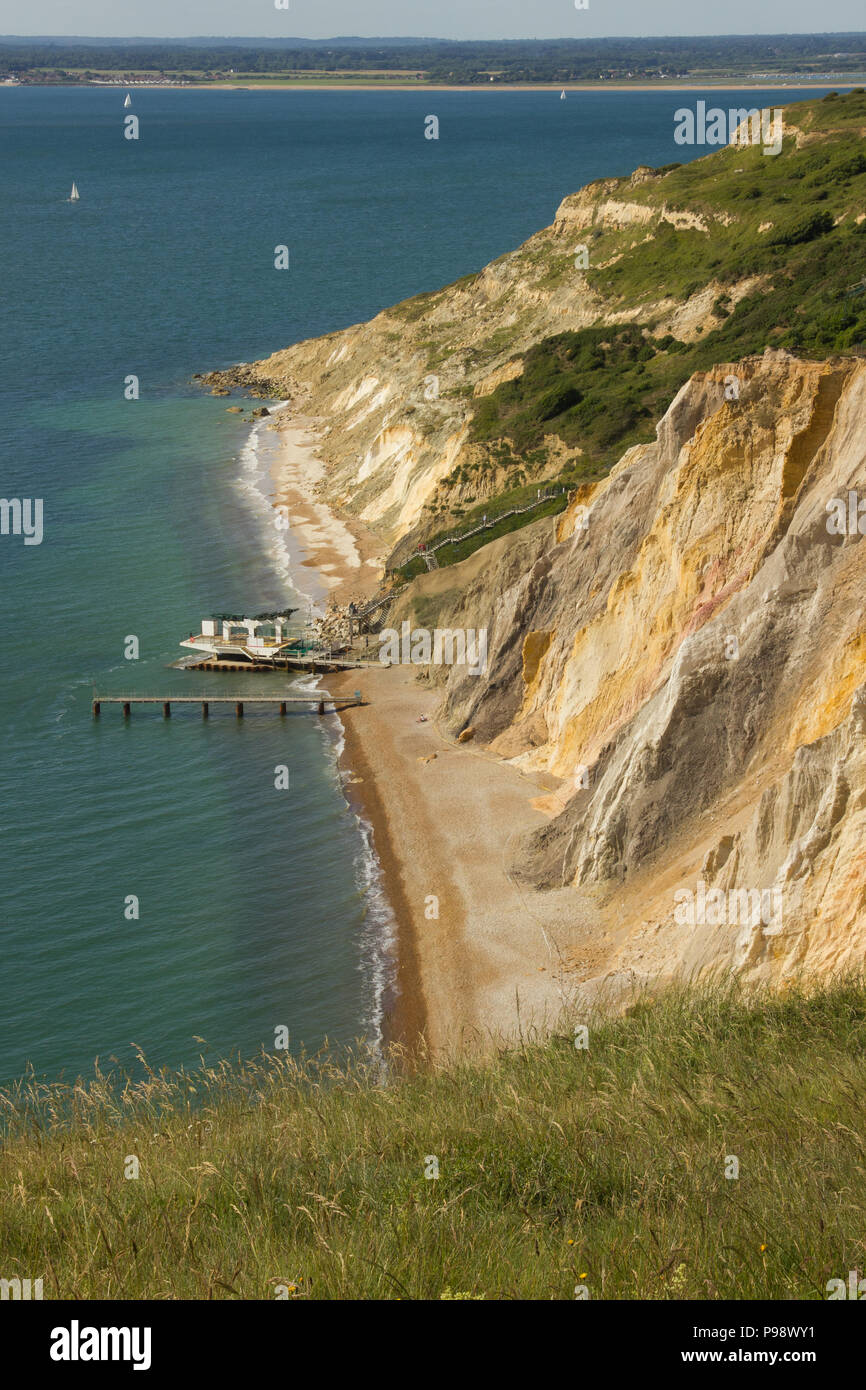 Alum bay boats hi-res stock photography and images - Alamy