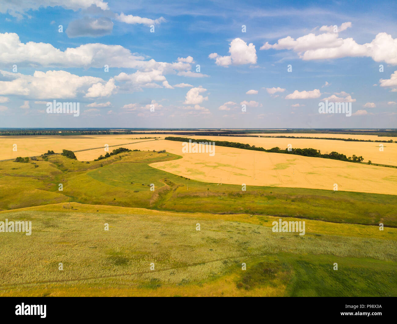 Landscape and agricultural lands in a Central Russia Stock Photo - Alamy