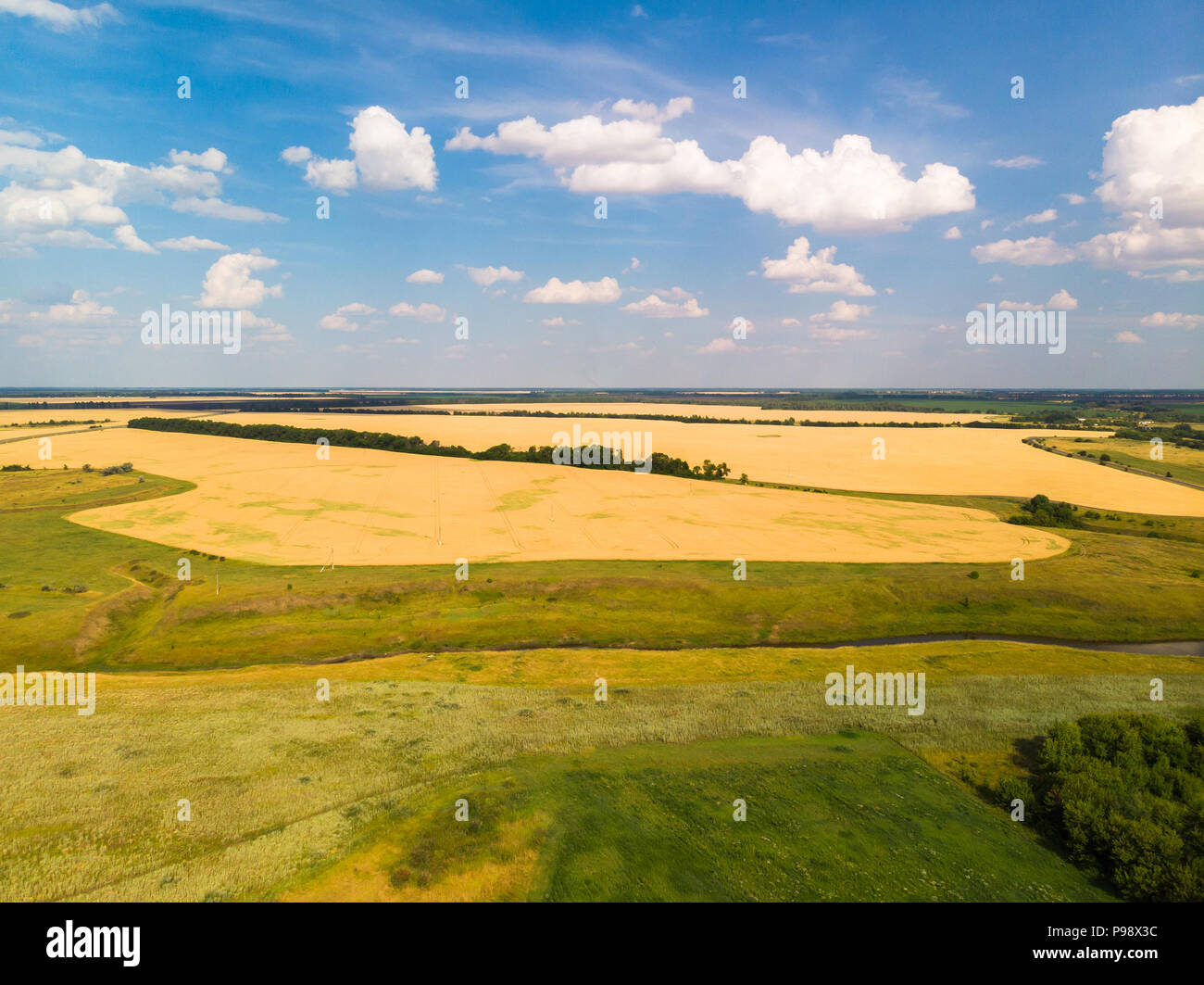 Landscape and agricultural lands in a Central Russia Stock Photo - Alamy