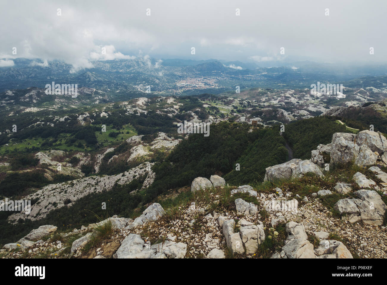 Mesozoic sedimentary rocks hi-res stock photography and images - Alamy