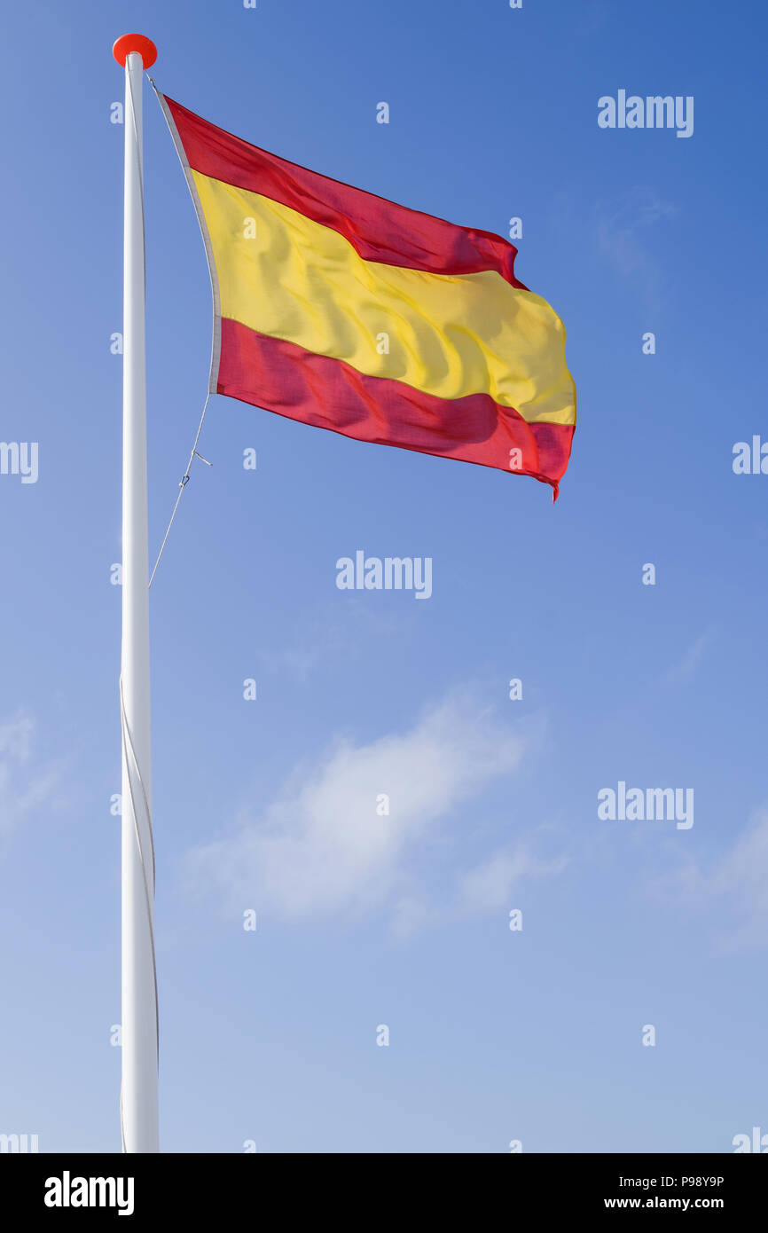 Spanish flag flying hi-res stock photography and images - Alamy