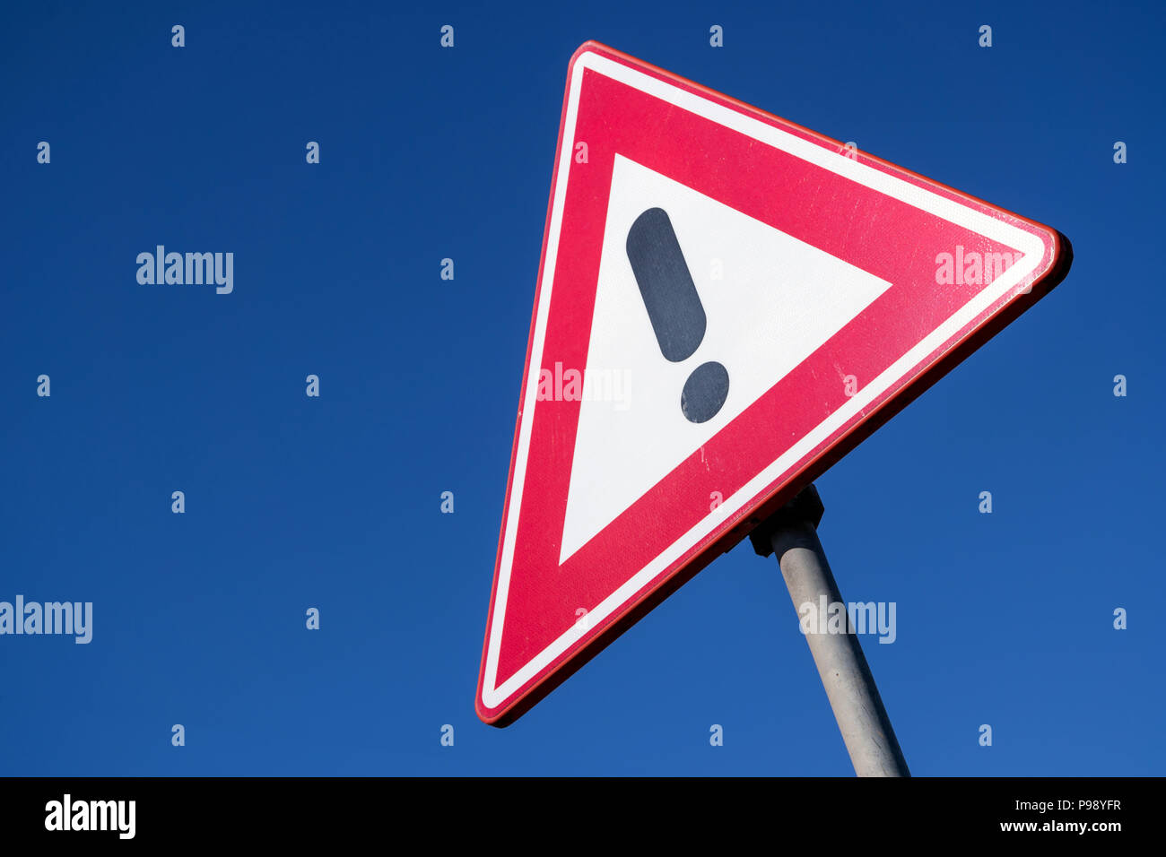 Exclamation mark road sign hi-res stock photography and images - Alamy