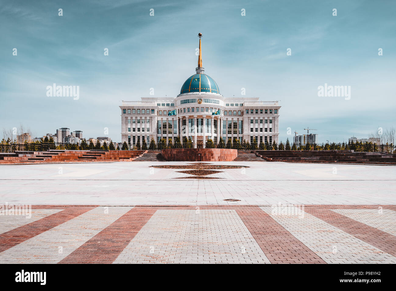 Akorda presidential palace hi-res stock photography and images - Alamy