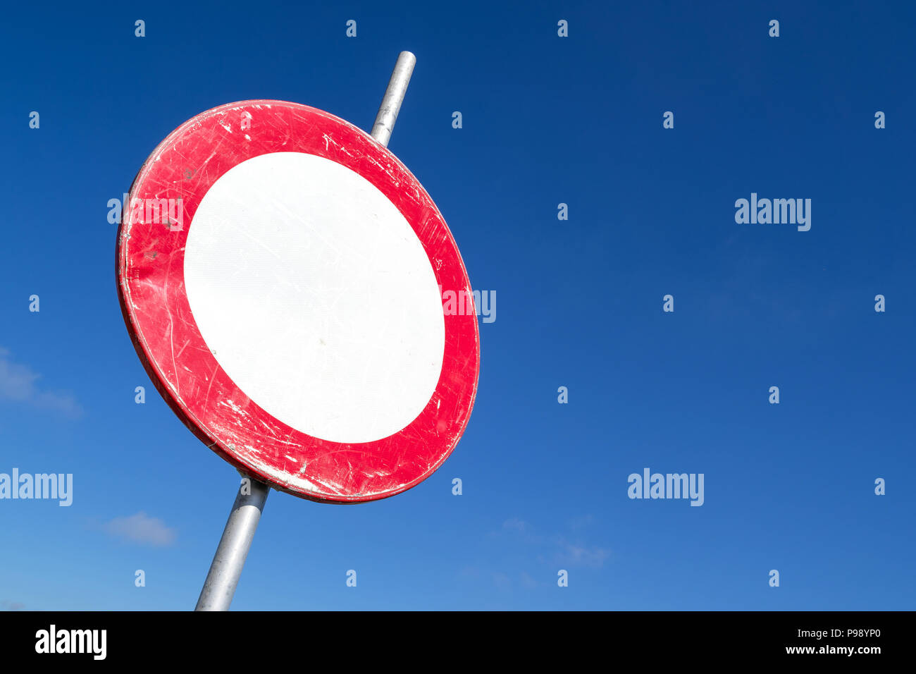 Prohibition sign no vehicles hi-res stock photography and images - Alamy