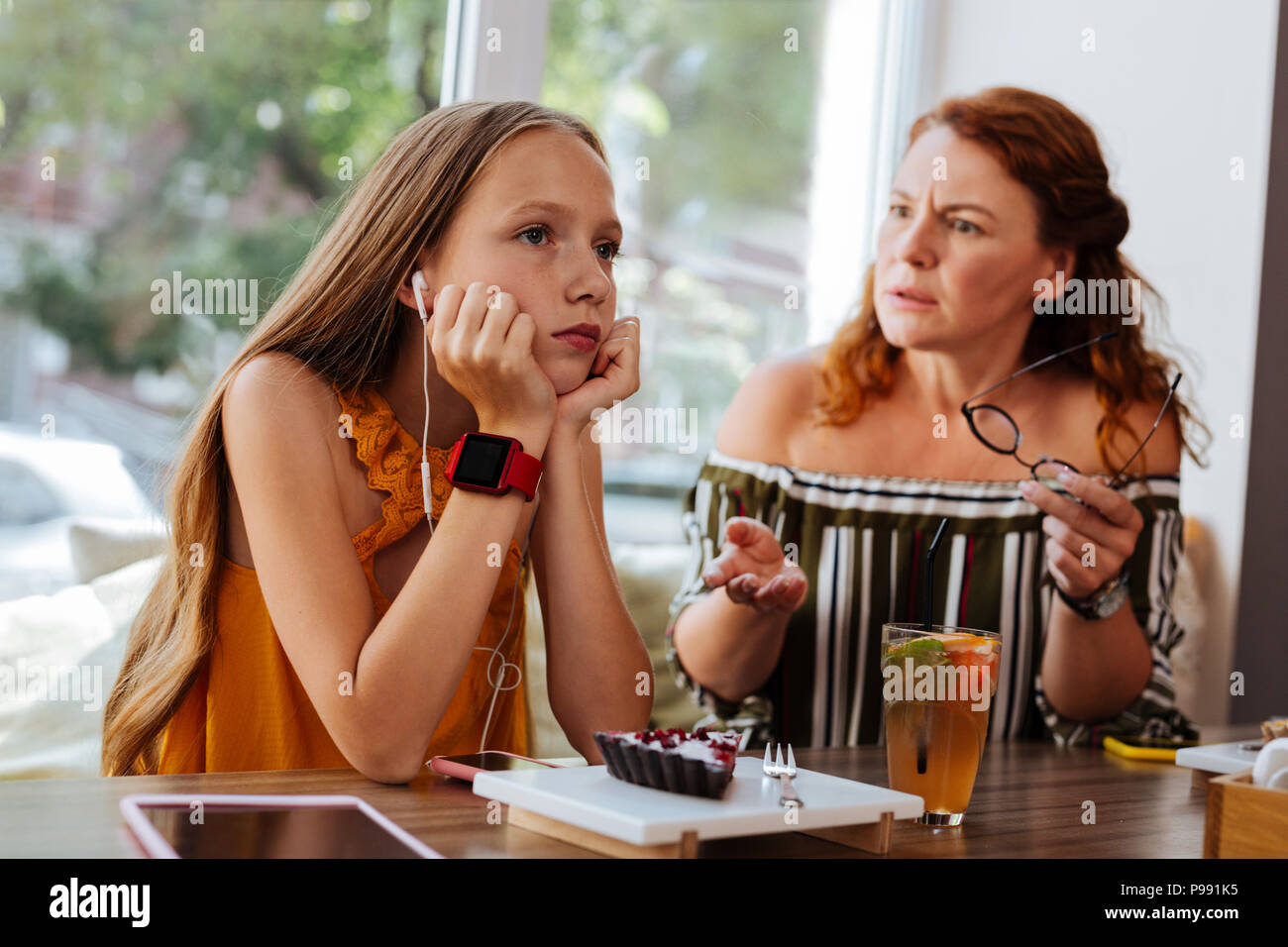 Not Listening High Resolution Stock Photography and Images - Alamy
