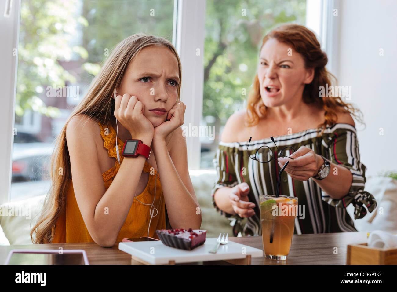 Mother And Daughter Arguing High Resolution Stock Photography and Images - Alamy