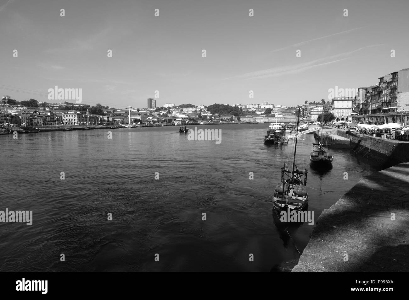 Douro estuary Black and White Stock Photos & Images - Alamy