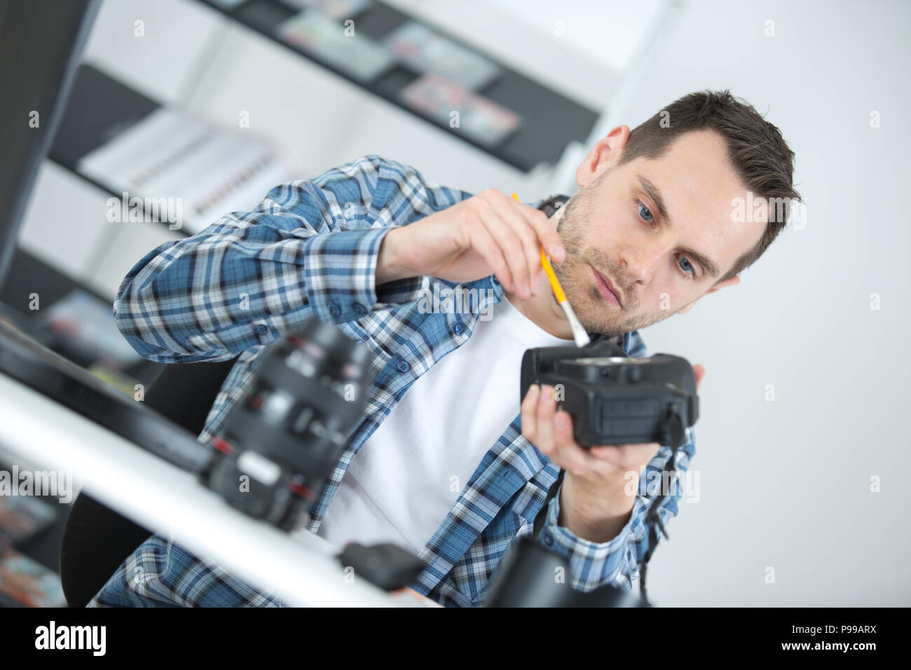 Flash cleaning hi-res stock photography and images - Alamy