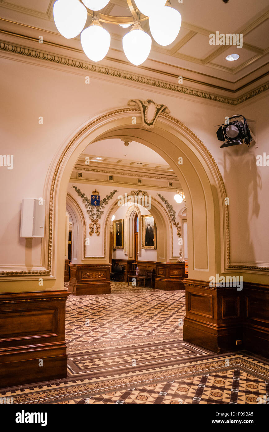 Canada parliament inside hi-res stock photography and images - Alamy