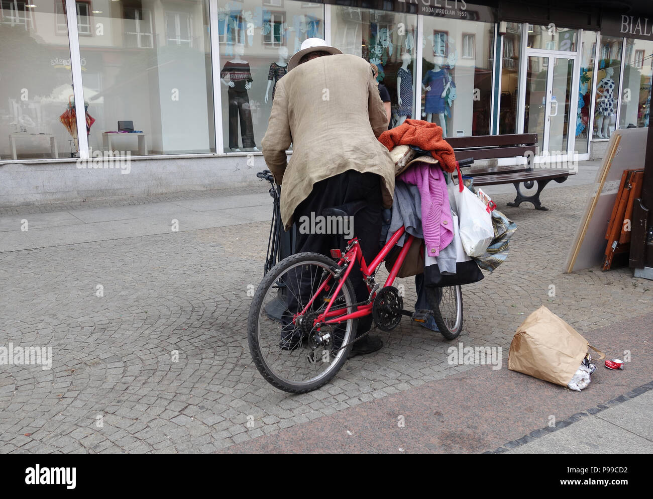 Polish homeless people hi-res stock photography and images - Alamy