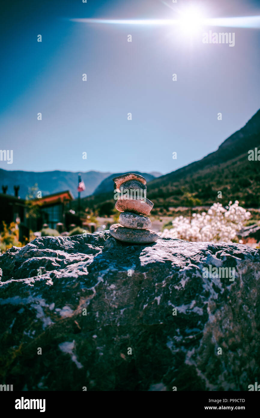 Formation of rocks hi-res stock photography and images - Alamy