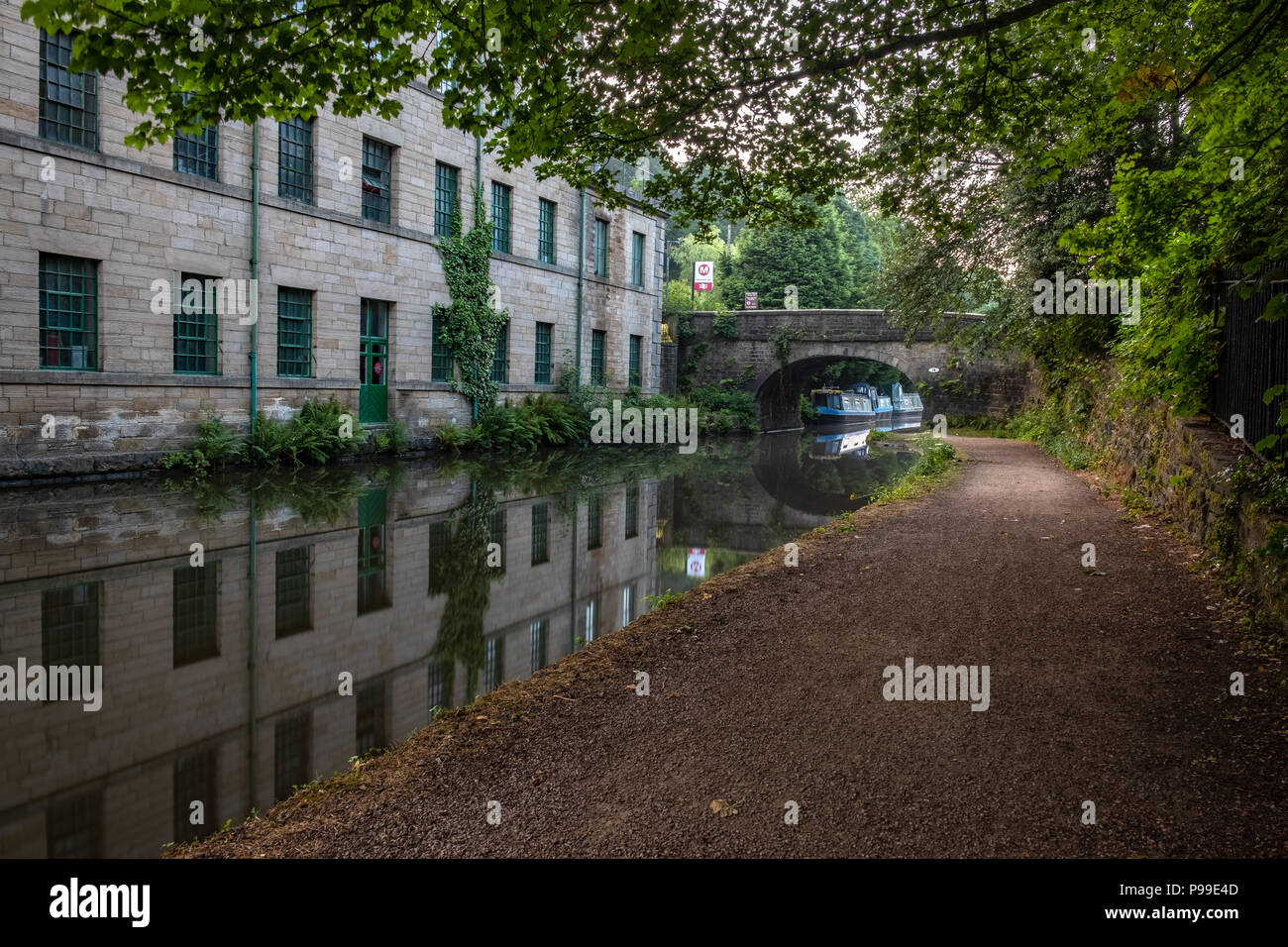 Visit hebden bridge hi-res stock photography and images - Alamy