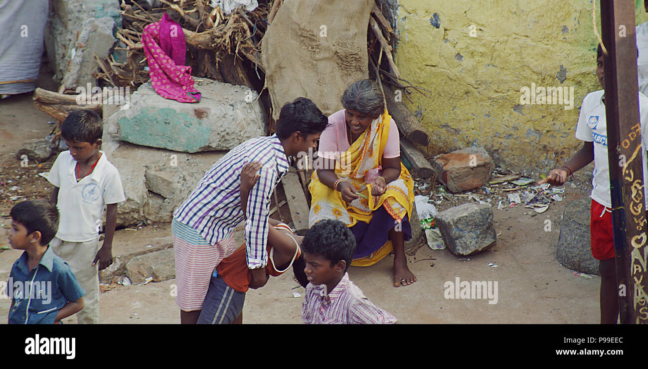 Poor Houses In India Stock Photos & Poor Houses In India Stock Images ...