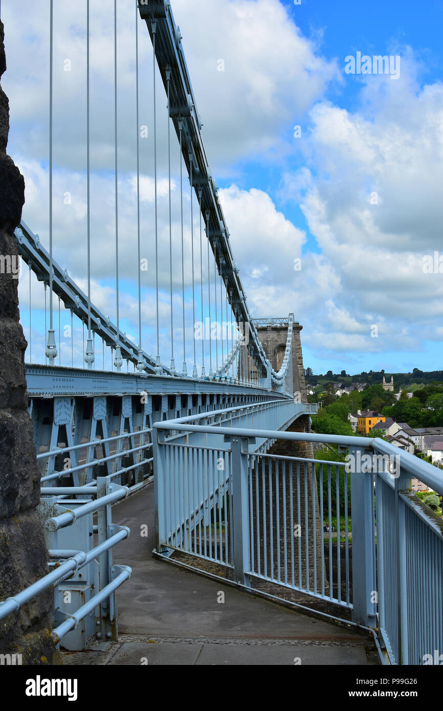 Going over menai bridge hi-res stock photography and images - Alamy
