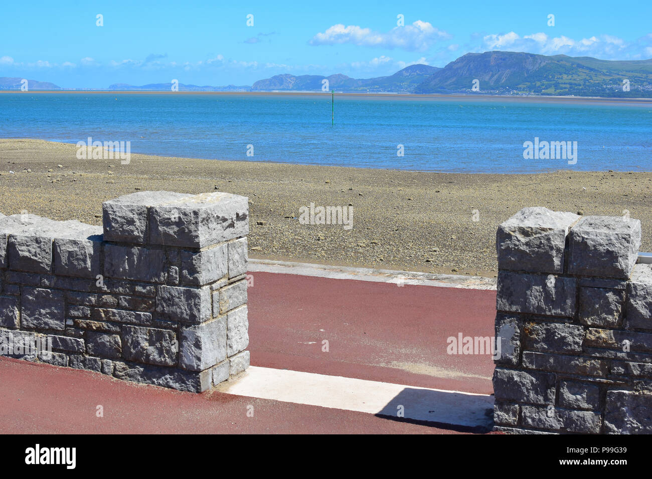 Anglesey visitor attractions hi-res stock photography and images - Alamy