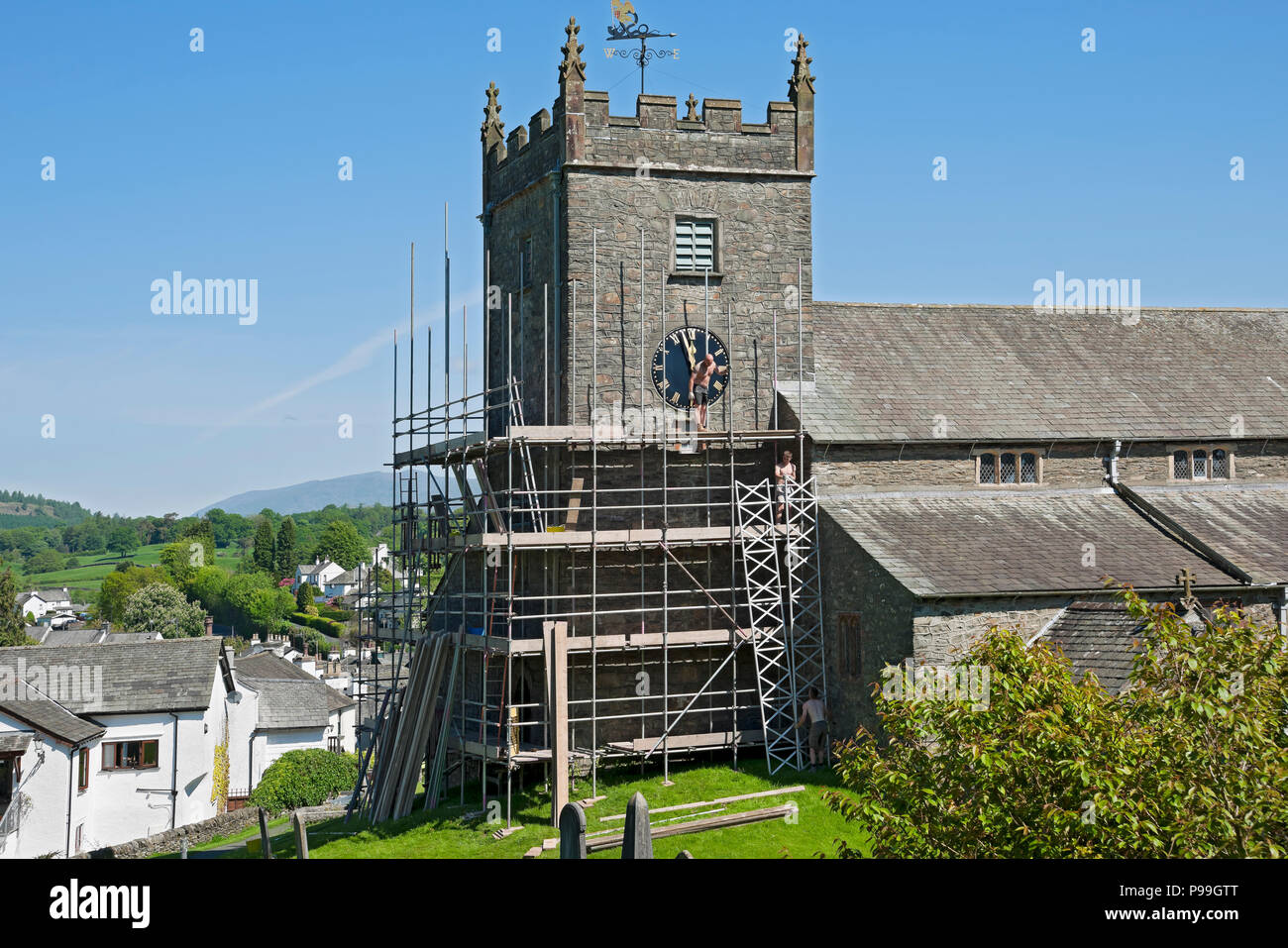 Scaffolder scaffolding scaffold hi-res stock photography and images - Alamy