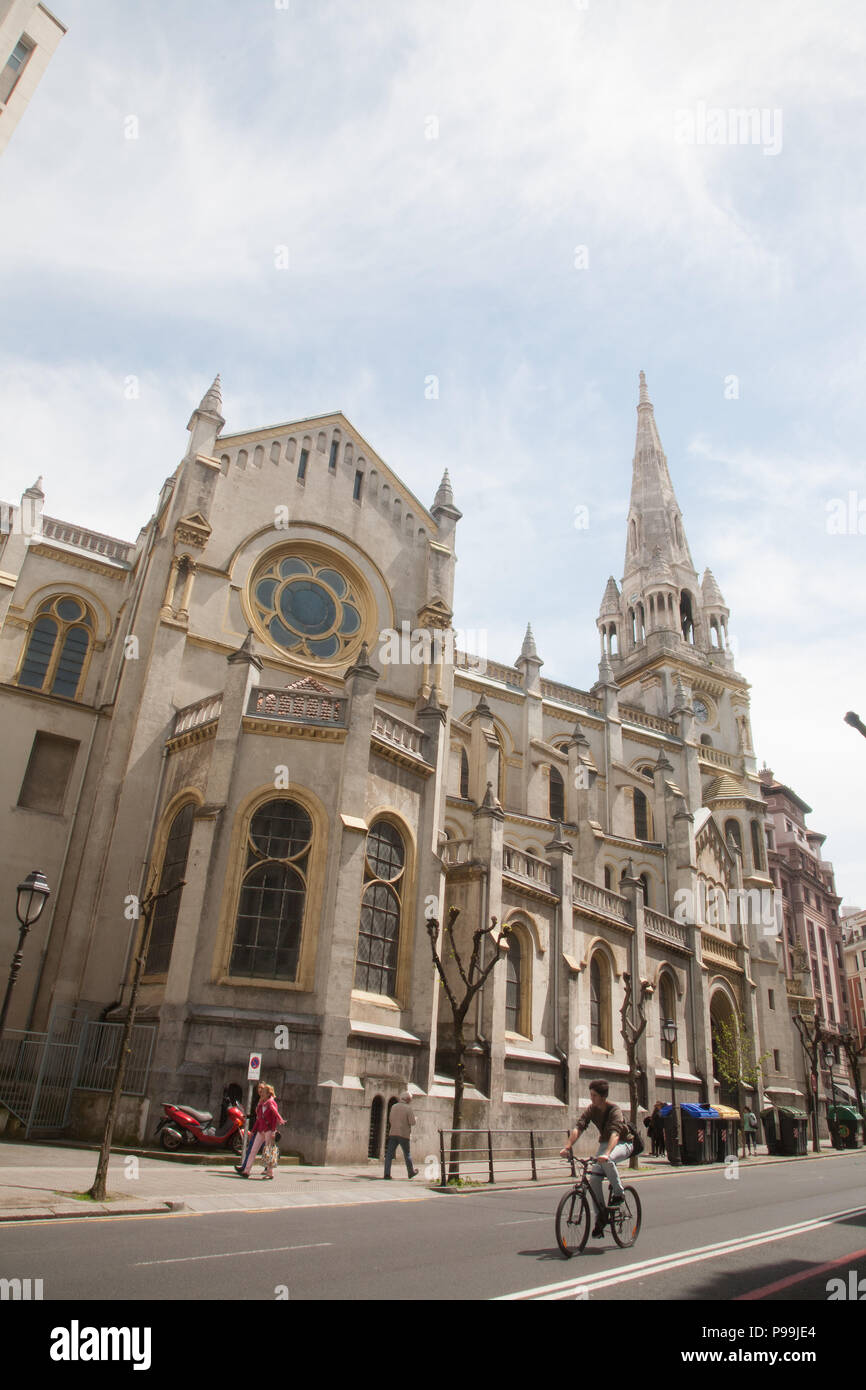 Bilbao city centre hi-res stock photography and images - Alamy