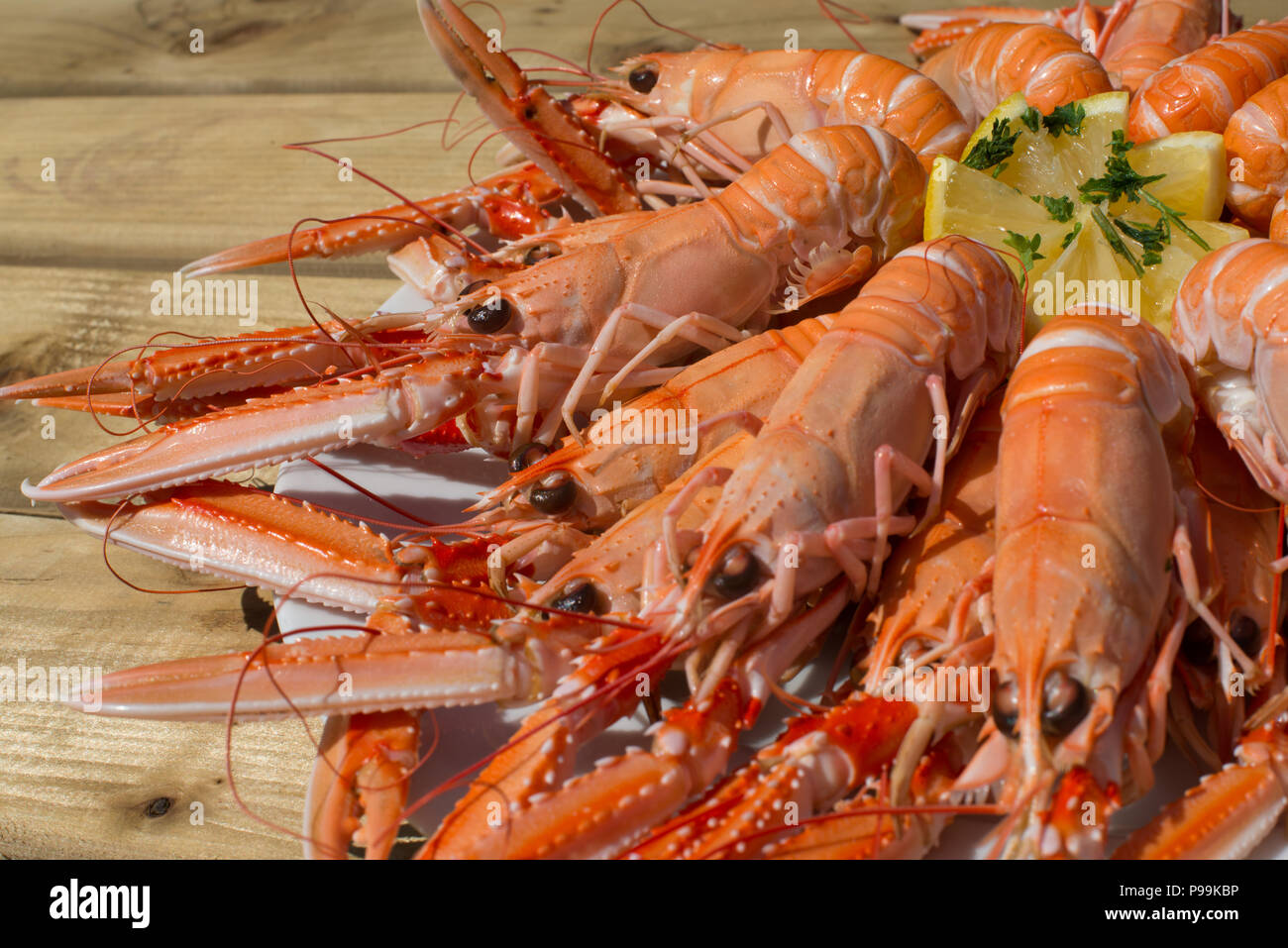 Scottish prawns hi-res stock photography and images - Alamy