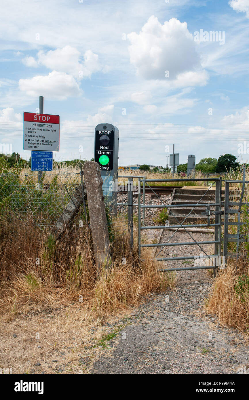 Pedestrian crossing over railway lines hi-res stock photography and ...