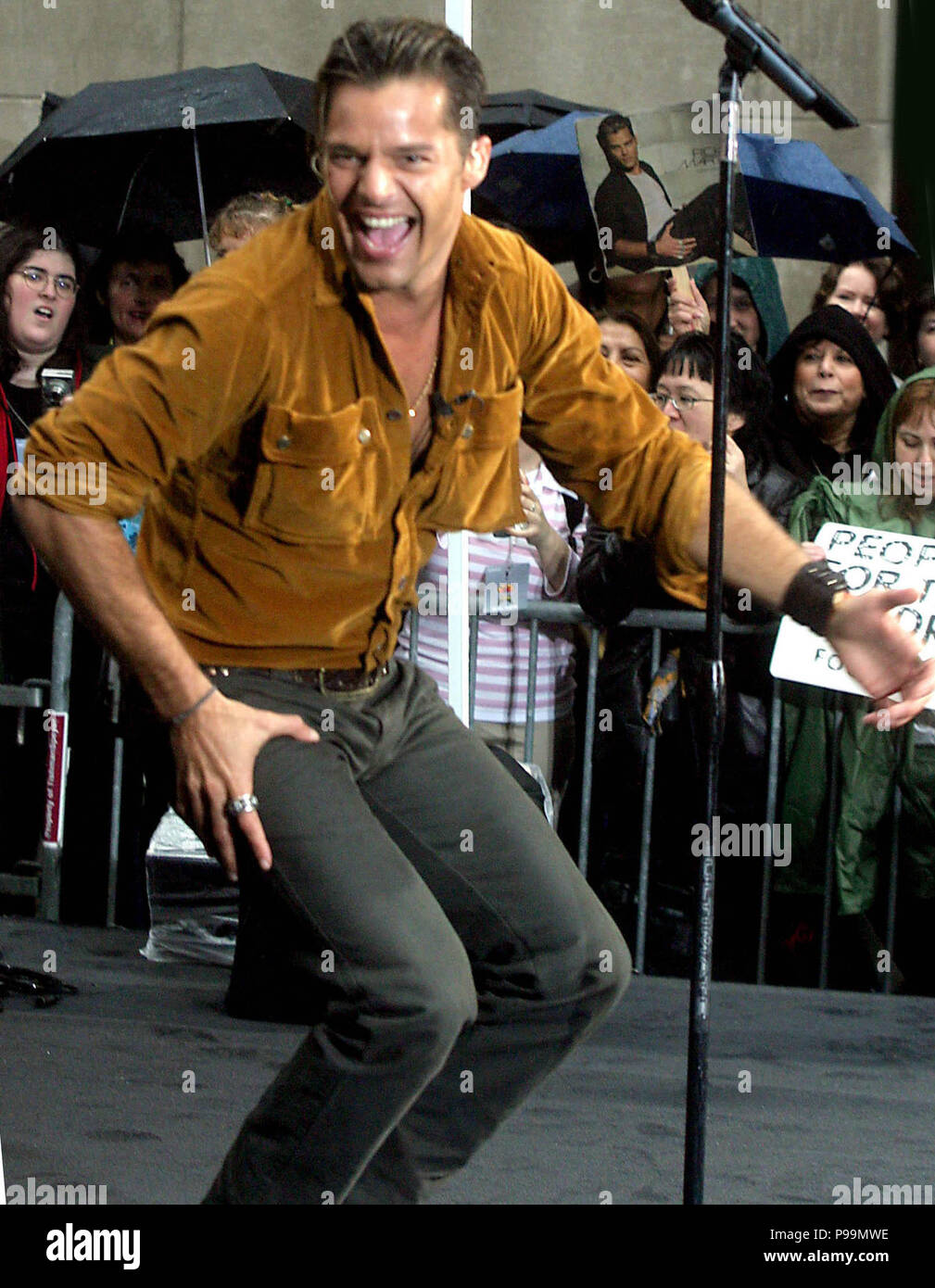 Ricky Martin 2003 Photo By John Barrett/PHOTOlink.net Stock Photo - Alamy