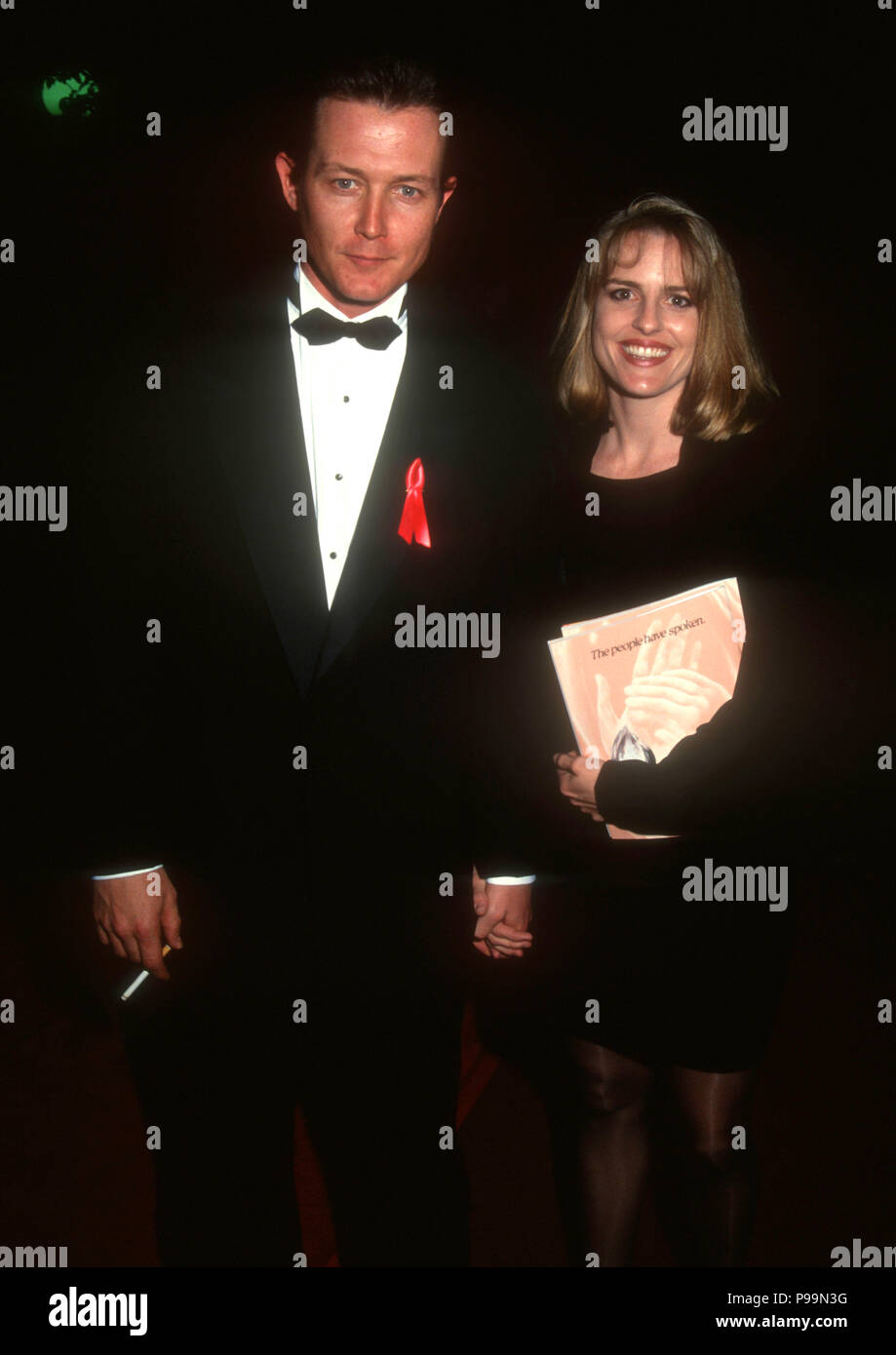 BEVERLY HILLS, CA - MARCH 17: (L-R) Actor Robert Patrick and wife ...