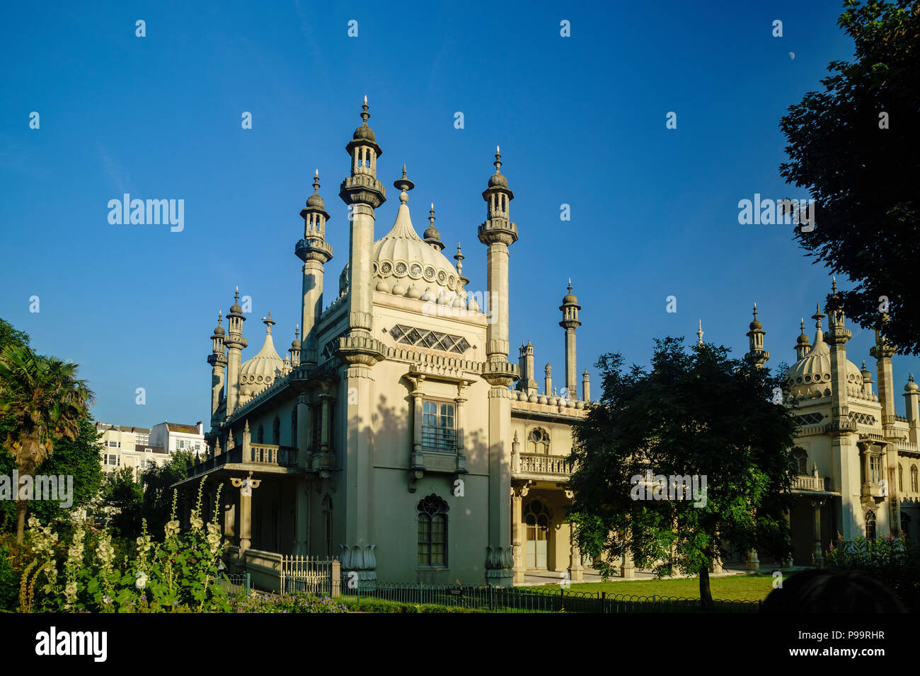 The famous and historical Pavilion Gardens at Brighton, United Kingdom ...