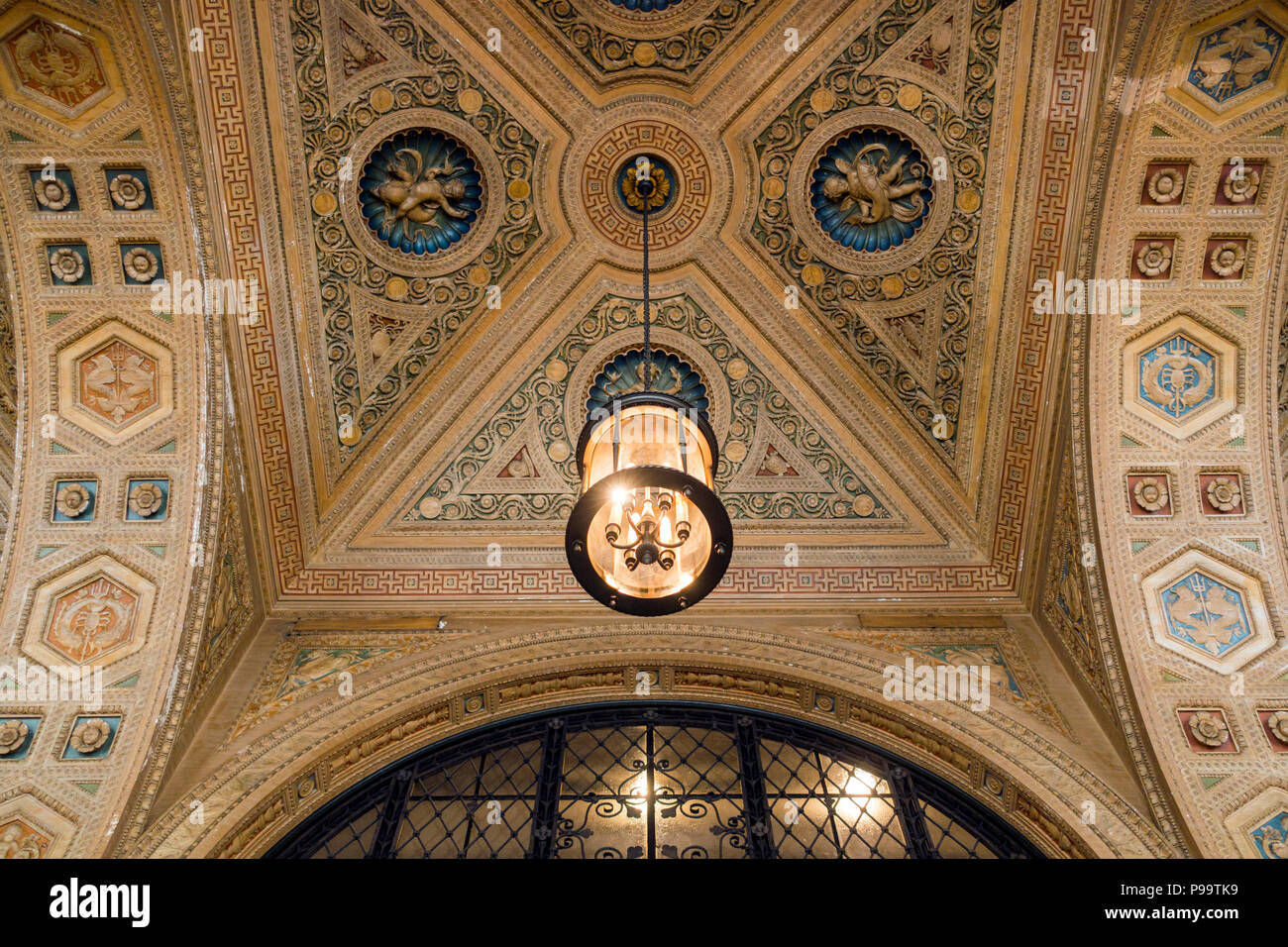 American standard building hi-res stock photography and images - Alamy