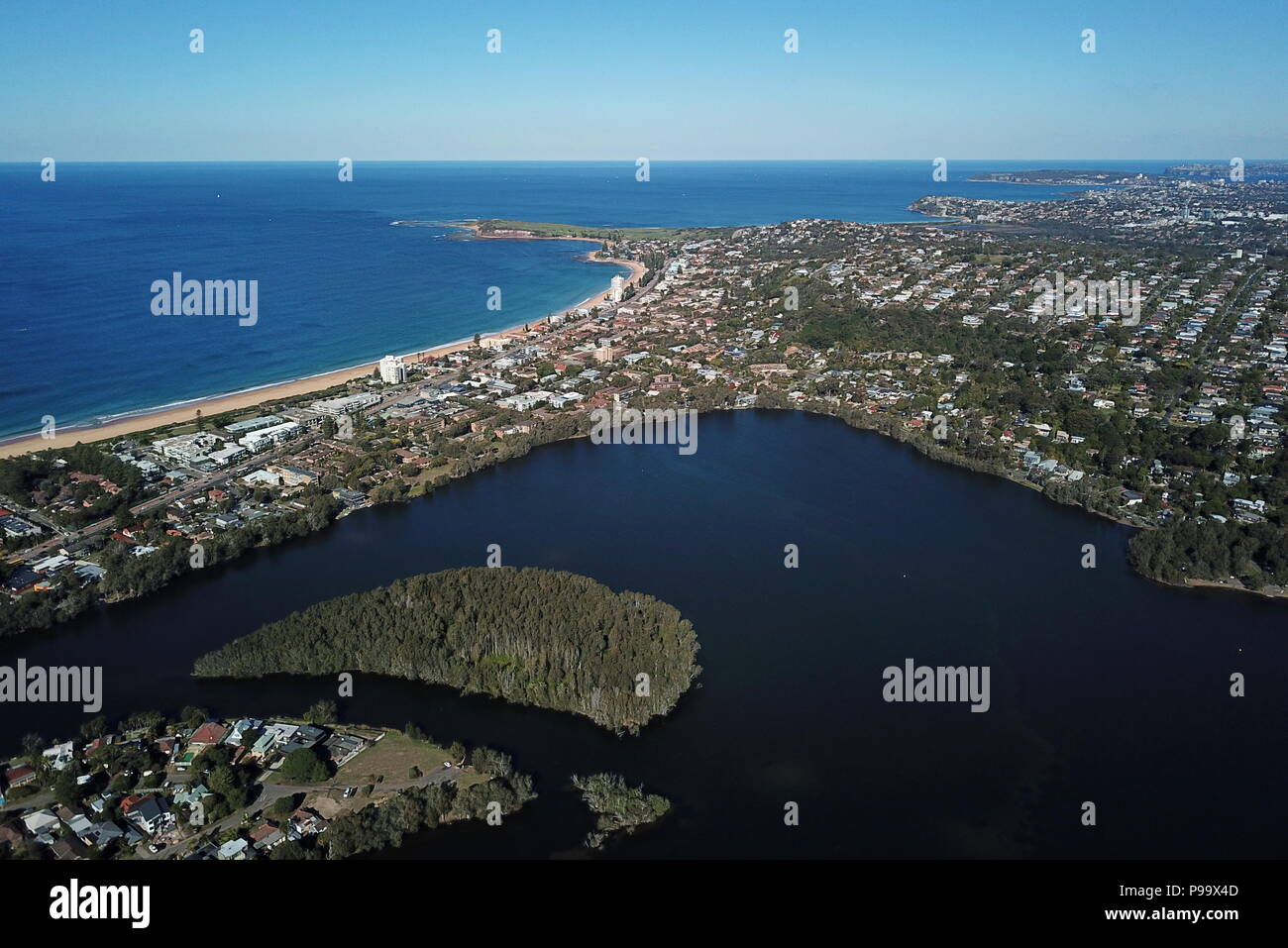 Aerial view of Narrabeen Lake, Narrabeen Beach, Collaroy Beach and Long ...