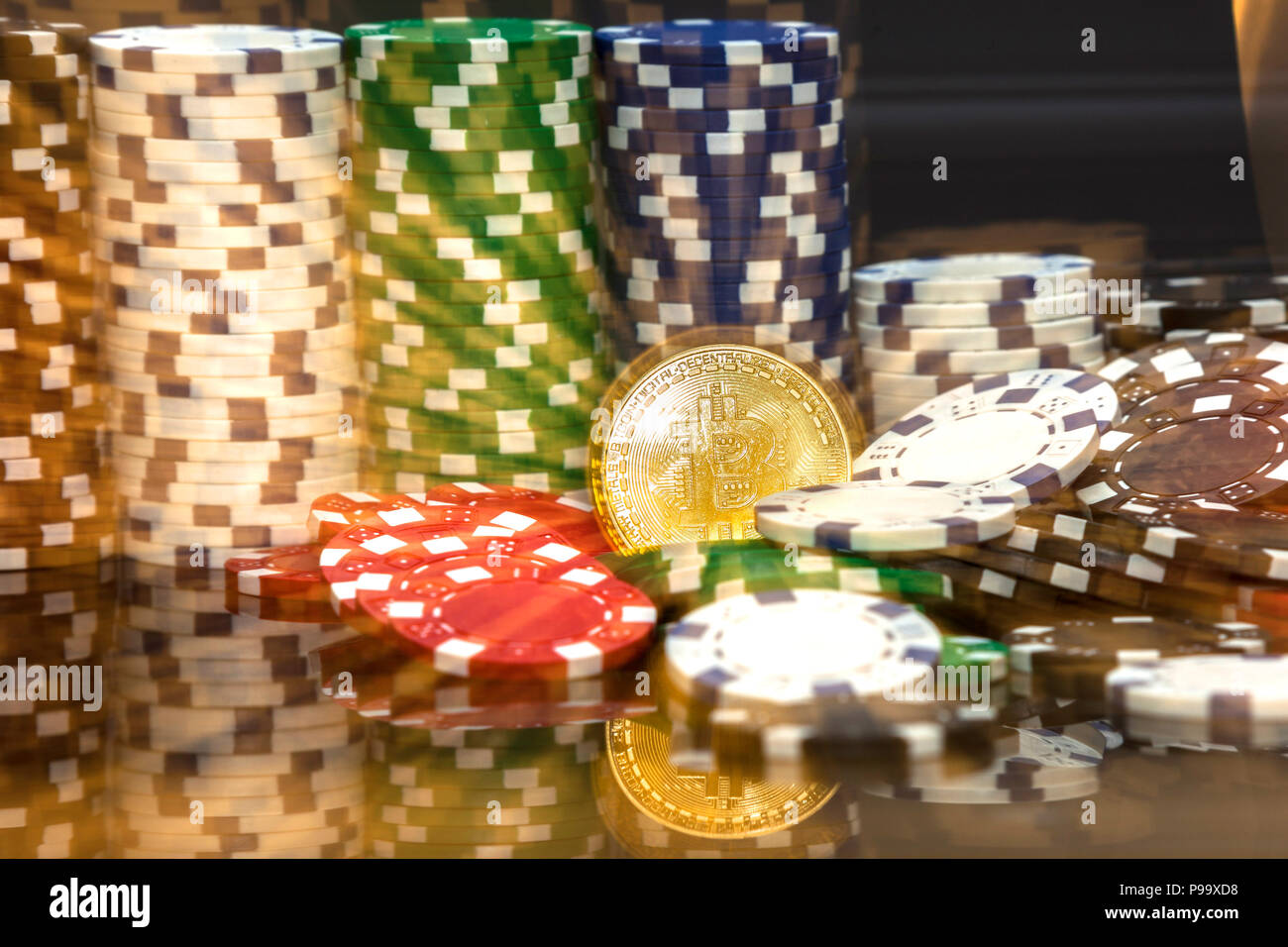 Poker chip short stack hi-res stock photography and images - Alamy