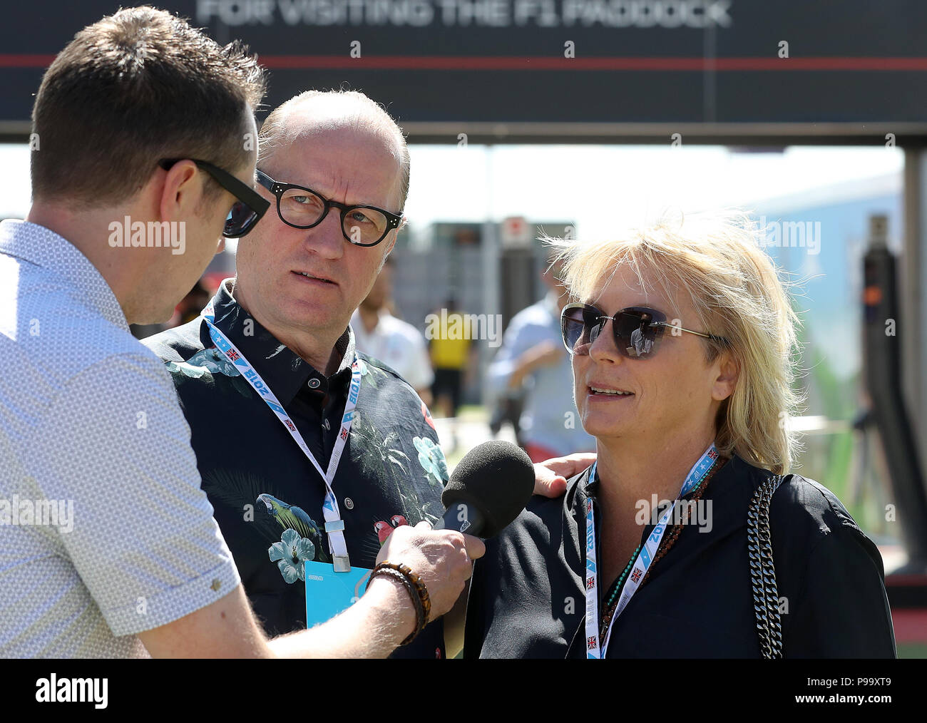 Jennifer saunders ade edmondson 2018 hi-res stock photography and ...